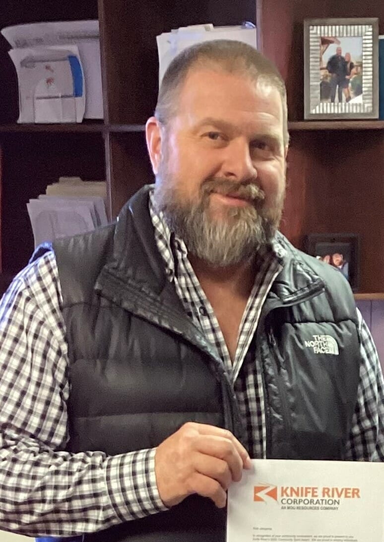 Employees recognized with corporate award for volunteerism, community ...